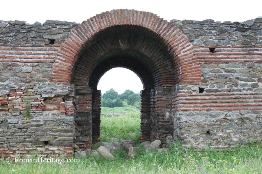 Serbia Moesia Caricin Grad Justiniana Prima -60-.JPG - Serbia Caricin ...