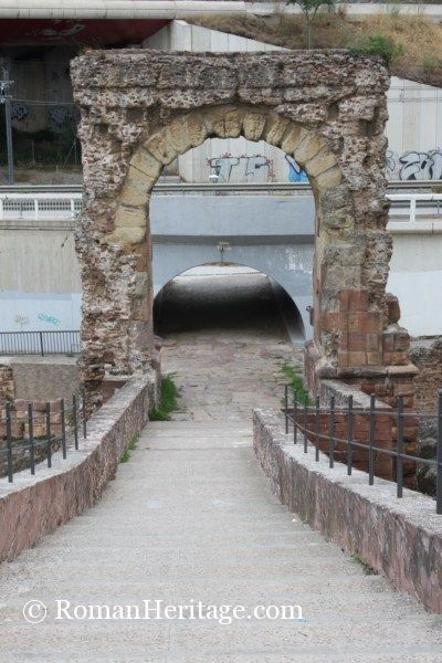 Martorell Bridge and Arch puente del Diablo y arco - Barcelona ...