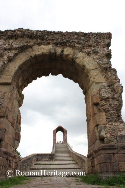 Martorell Bridge and Arch puente del Diablo y arco - Barcelona ...