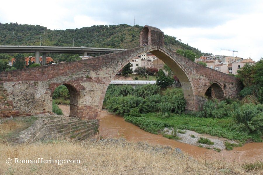 Martorell Bridge and Arch puente del Diablo y arco - Barcelona ...